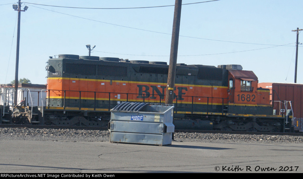 BNSF 1682